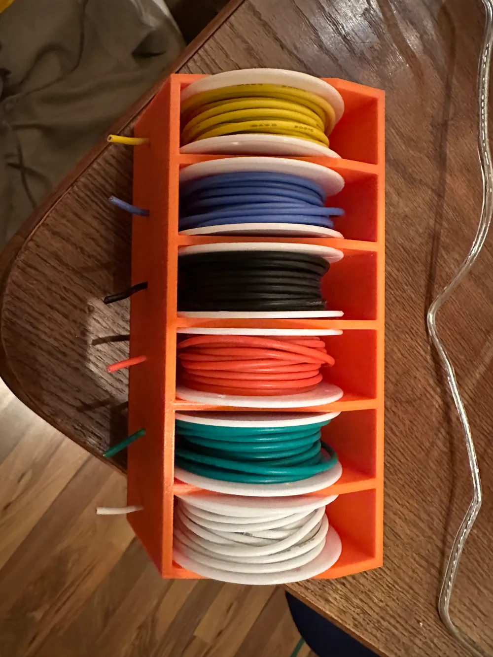 Cable dispenser for flexible cables by Max3Dprint - MakerWorld