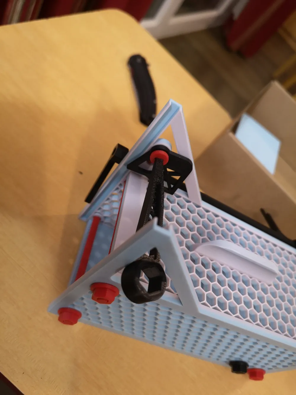 Mouse trap 100% 3D - Capture and release - Free 3D Print Model - MakerWorld