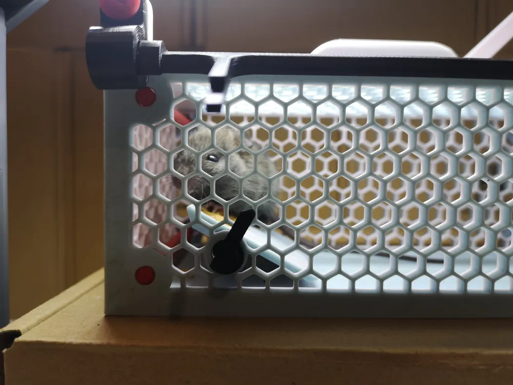 Mouse trap 100% 3D - Capture and release - Free 3D Print Model - MakerWorld