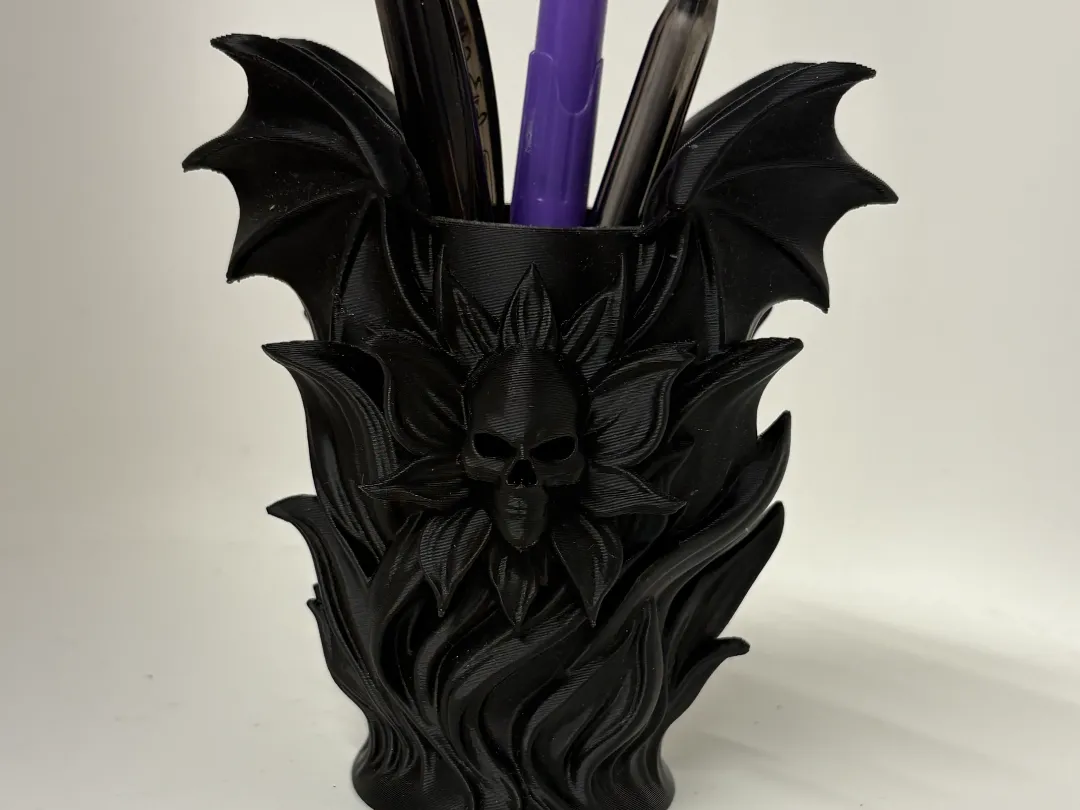 Skull Pen Pot - Free 3D Print Model - MakerWorld