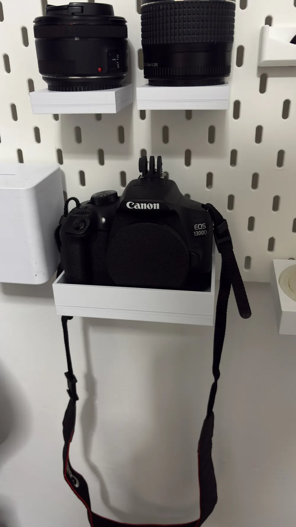Canon EOS 1300D Camera Skadis Mount - Free 3D Print Model - MakerWorld