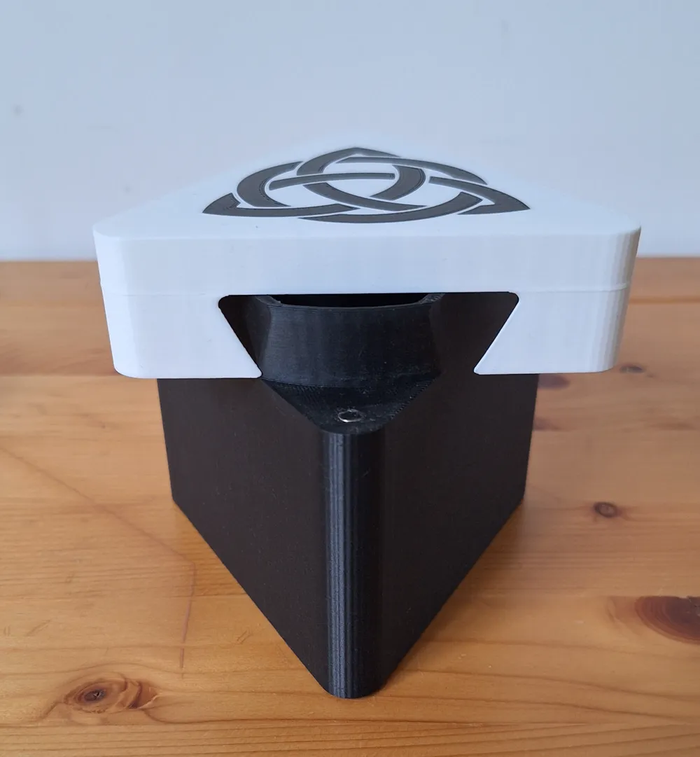 celtic box triangle by dreampaint92 - MakerWorld