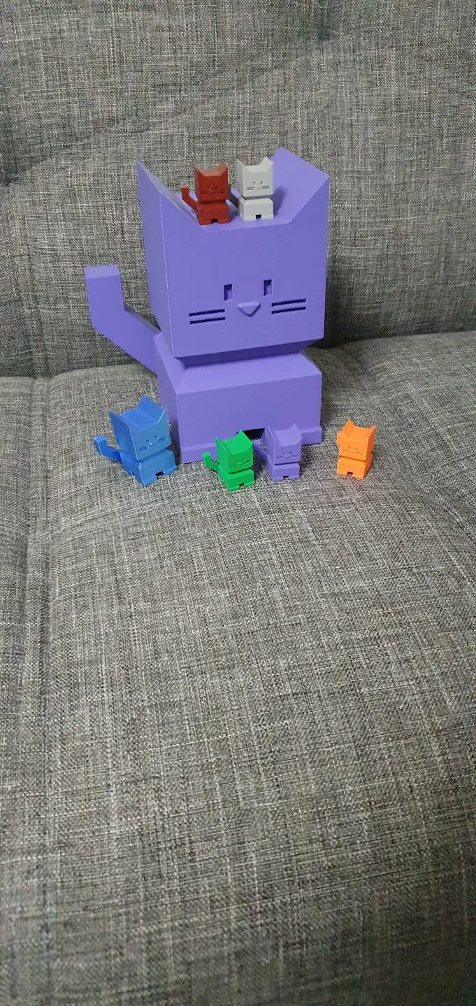 Cali Cat by ShadowRacer MakerWorld: Download Free 3D Models