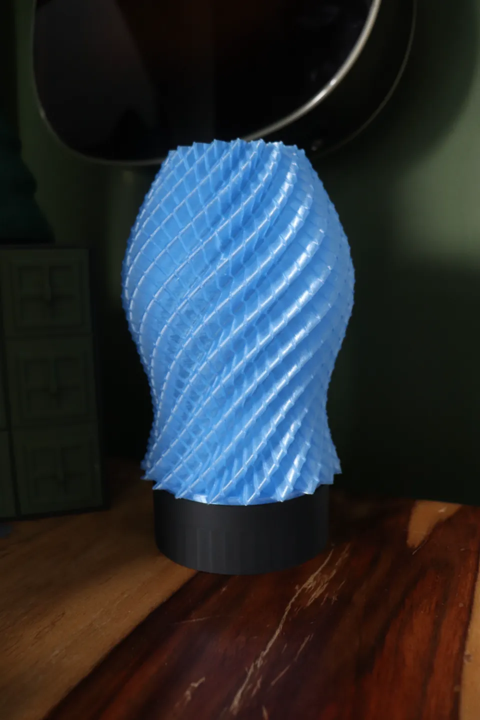 Spiral Helix Lamp Mk1 by Cairn_TEC - MakerWorld