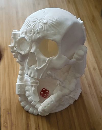 W40k Servitor Skull Dice Tower by driverArt MakerWorld: Download Free ...