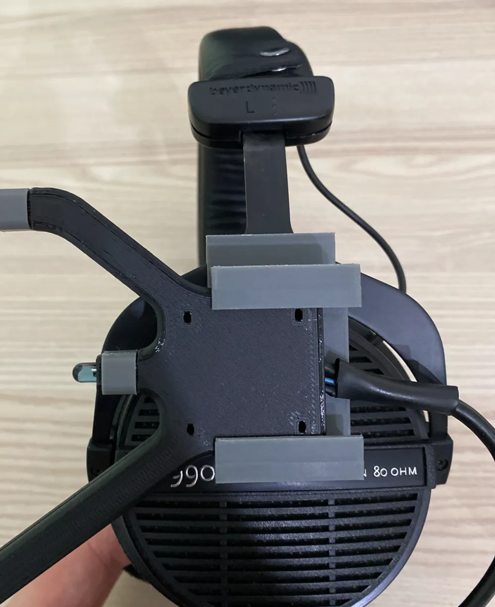 Delanclip Clip for Beyerdynamic DT 990/770 Pro Remixed by user ...