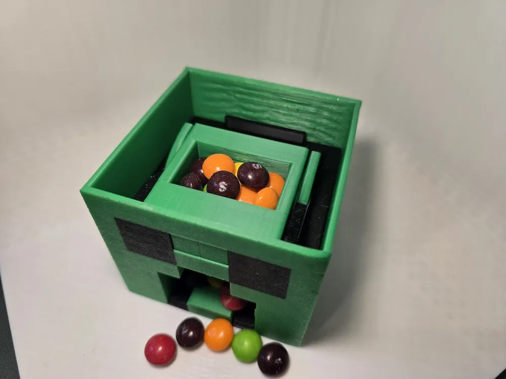 Minecraft Creeper Candy Machine by Ben MakerWorld: Download Free 3D Models
