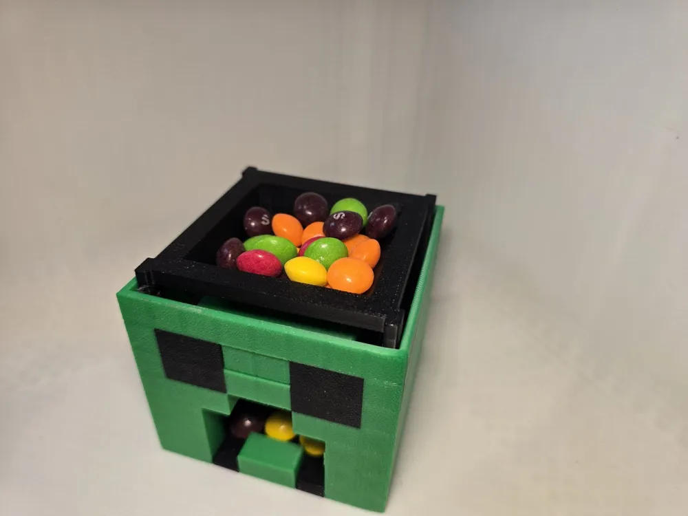 Minecraft Creeper Candy Machine by Ben MakerWorld: Download Free 3D Models
