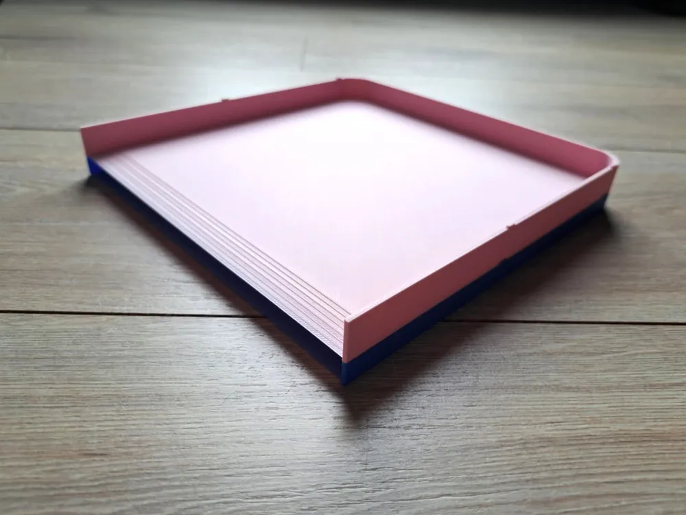Stapelbares Tablett zum Sortieren und Transportieren von Puzzles ...