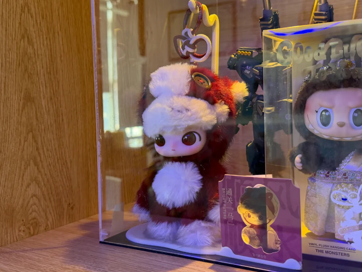 Support Pop Mart, support pour jouets en peluche souple, présentoir à ...