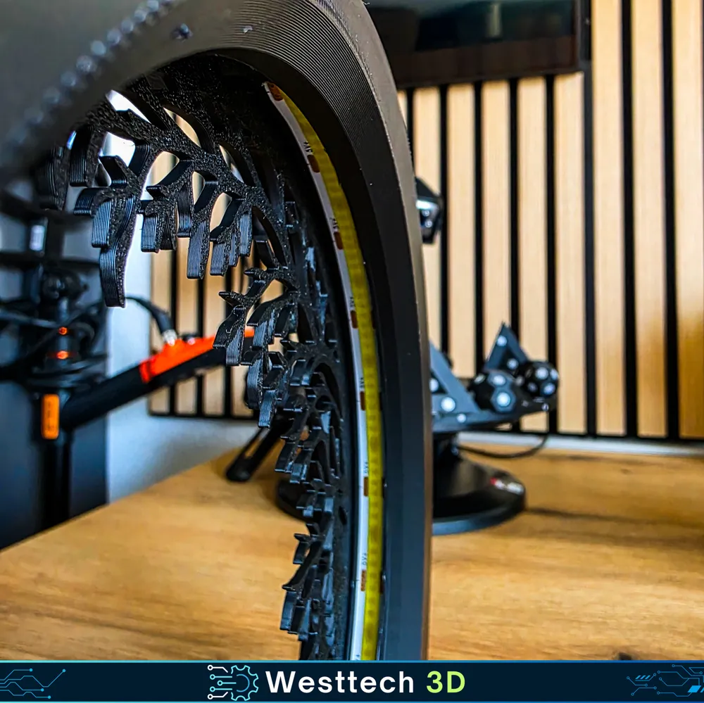 Wolf and Moon Decor by Westtech 3D MakerWorld: Download Free 3D Models