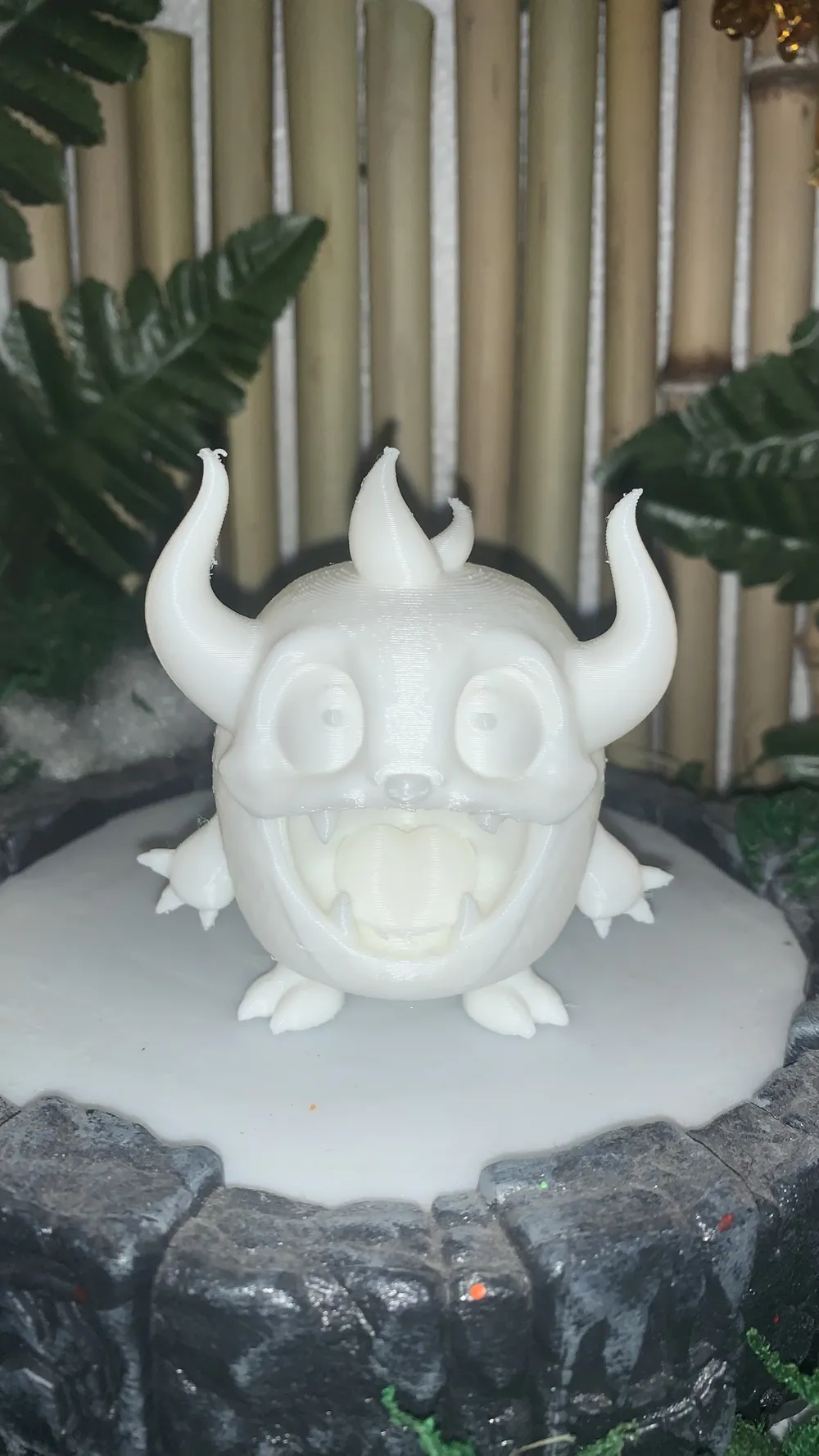 Mompi Monster Tina - Free 3D Print Model - MakerWorld