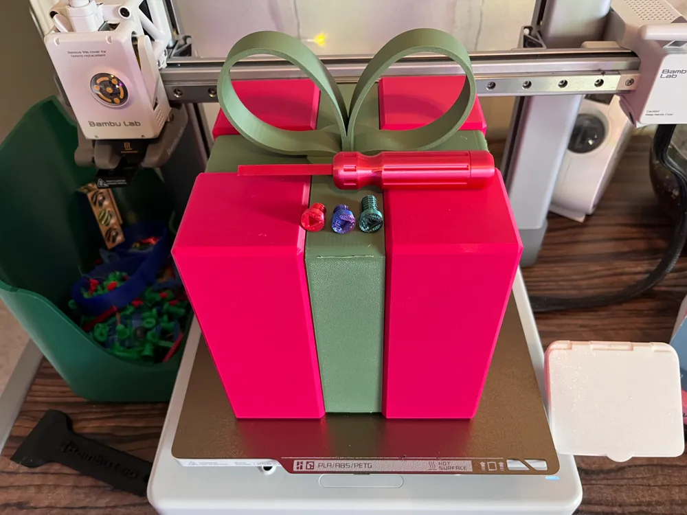 triangle screws for gift box w/ 120 screws - Free 3D Print Model ...