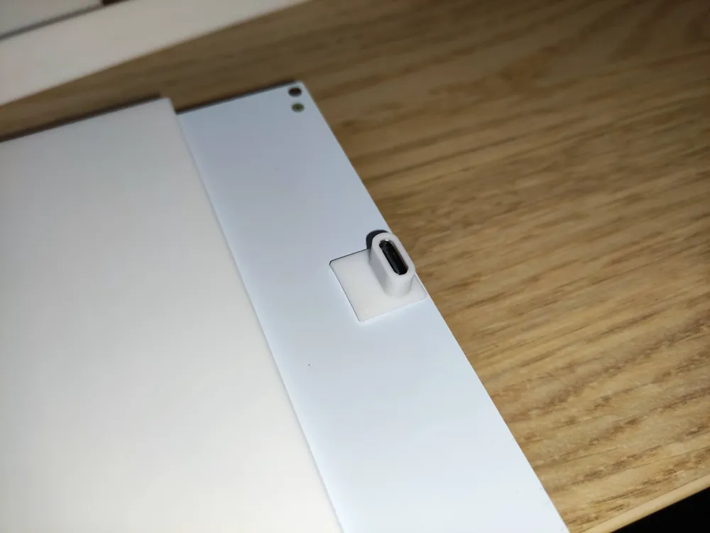 LED photo frame USB type C cover by iparra24 - MakerWorld