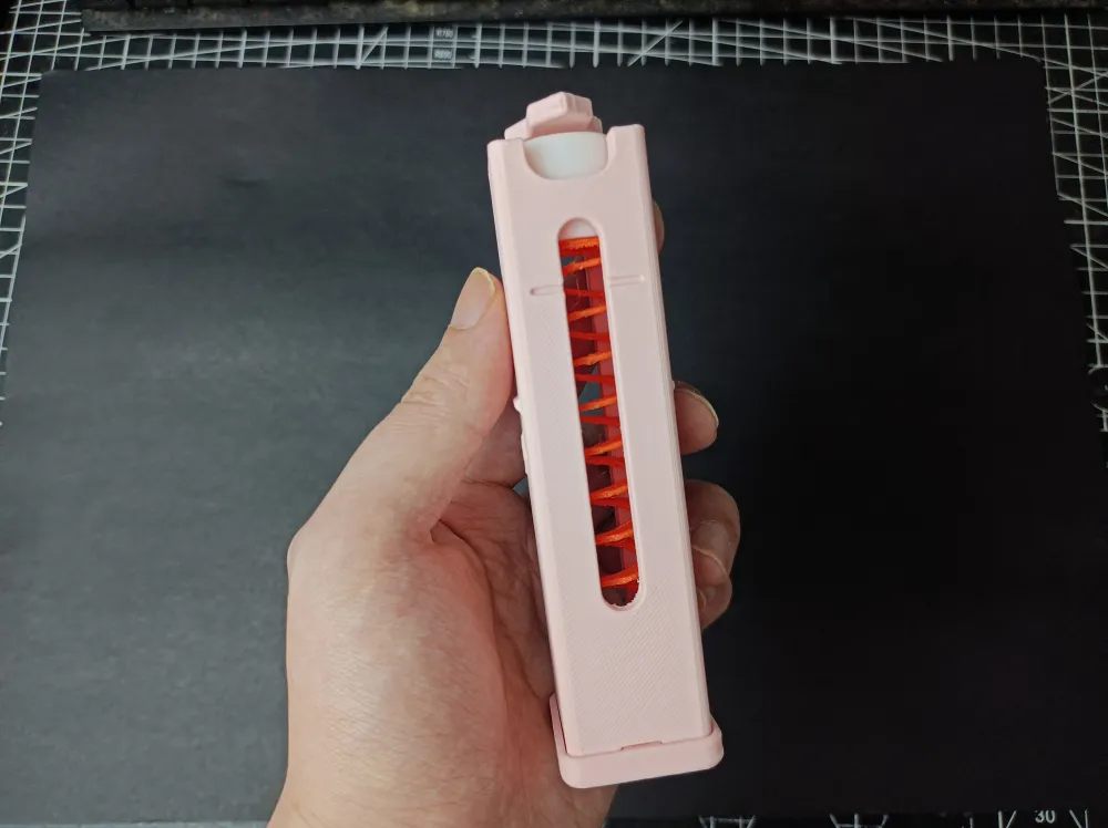 TEC-9 mini disc shooter by QYM 3D 脑洞造物秦一鸣 MakerWorld: Download Free 3D ...