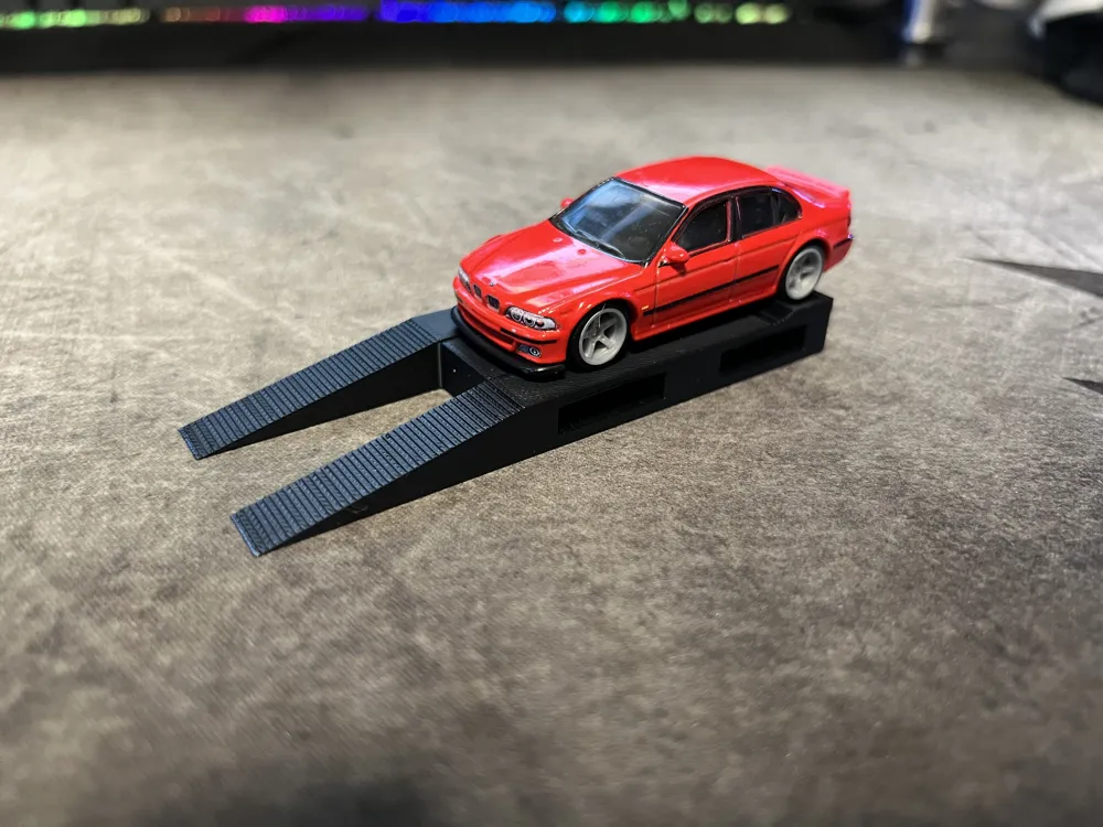 1/64 Model Car Pallet Ramp by Apex3 MakerWorld: Download Free 3D Models