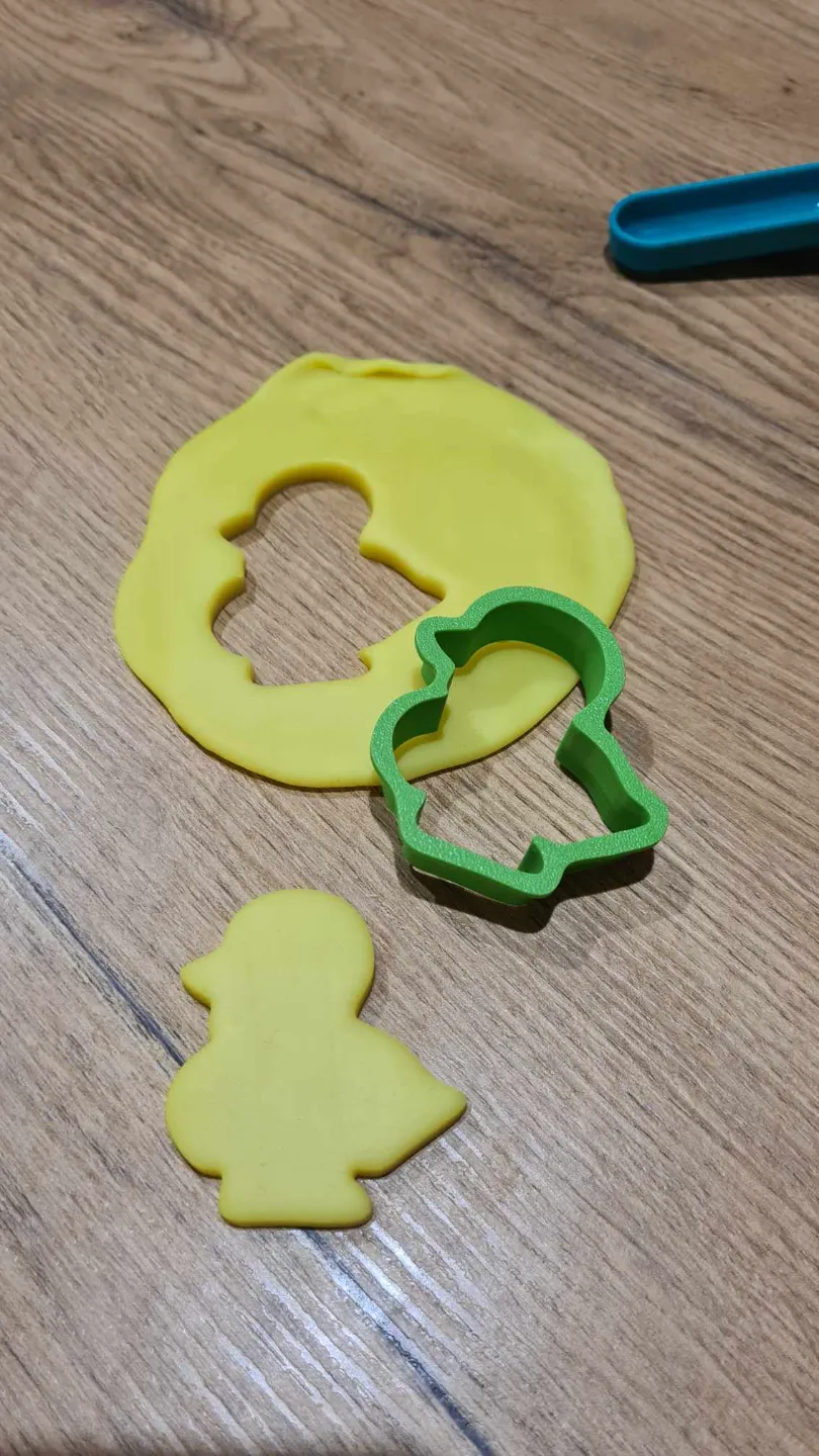 Chicken cookie cutter by Zoubkyn - MakerWorld
