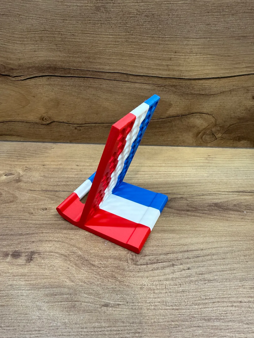 Phone or tablet stand by mika - MakerWorld