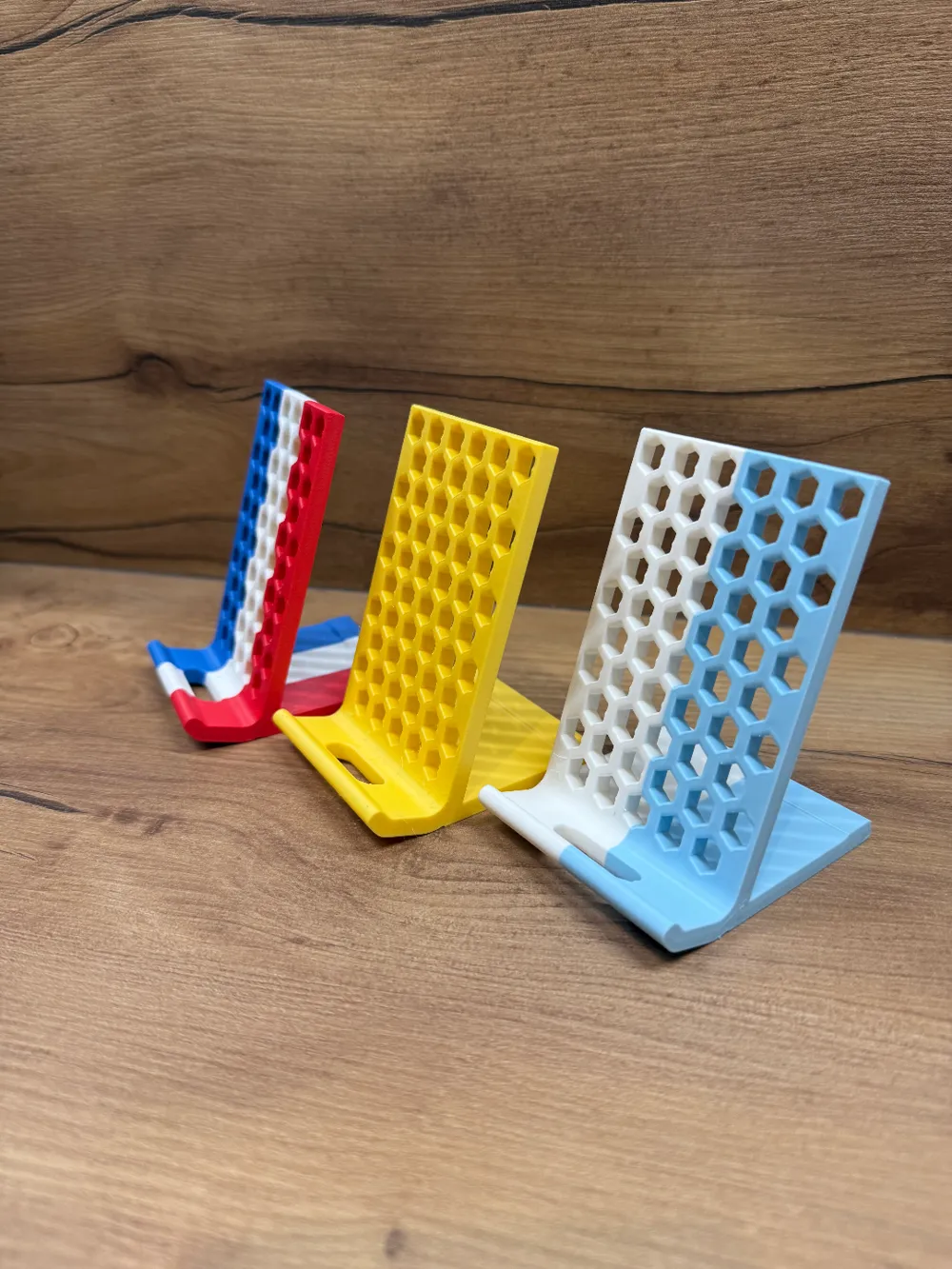 Phone or tablet stand by mika - MakerWorld