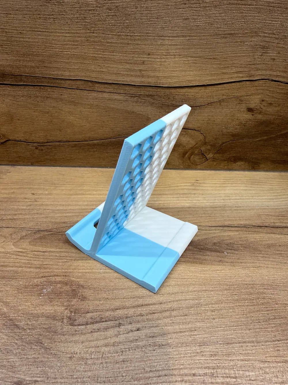 Phone or tablet stand by mika - MakerWorld
