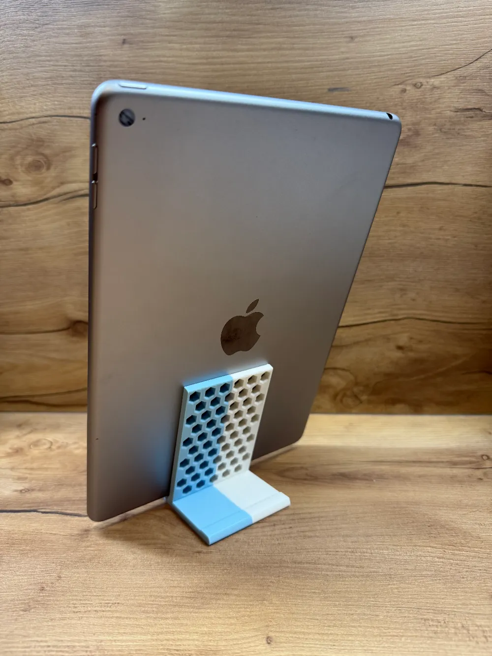Phone or tablet stand by mika - MakerWorld