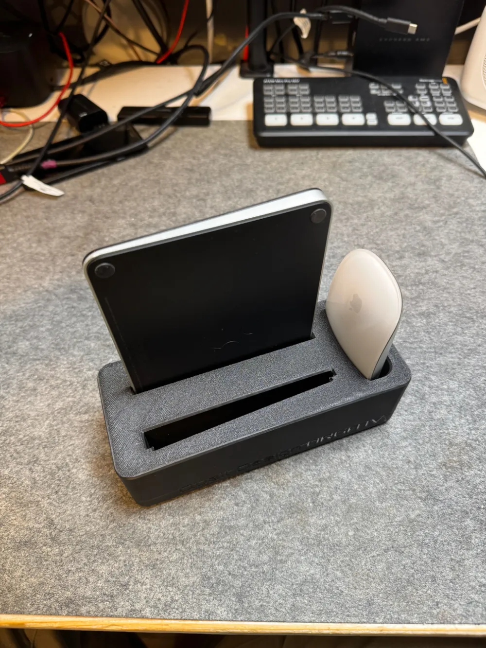 Apple Magic Keyboard Trackpad and Mouse Stand - Free 3D Print Model ...