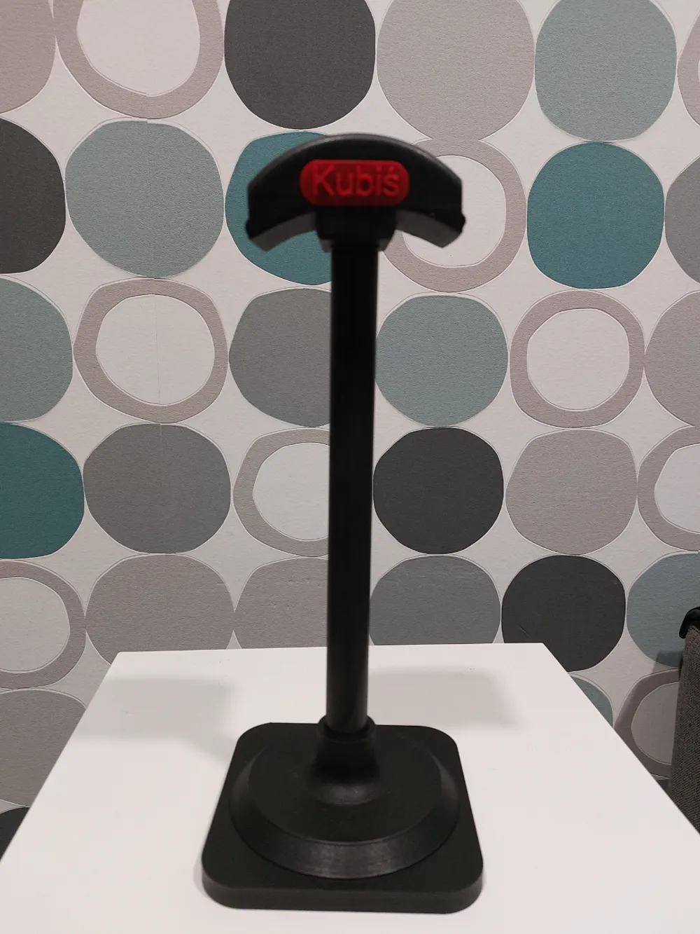 Headphone Stand V2 by Jacaman - MakerWorld