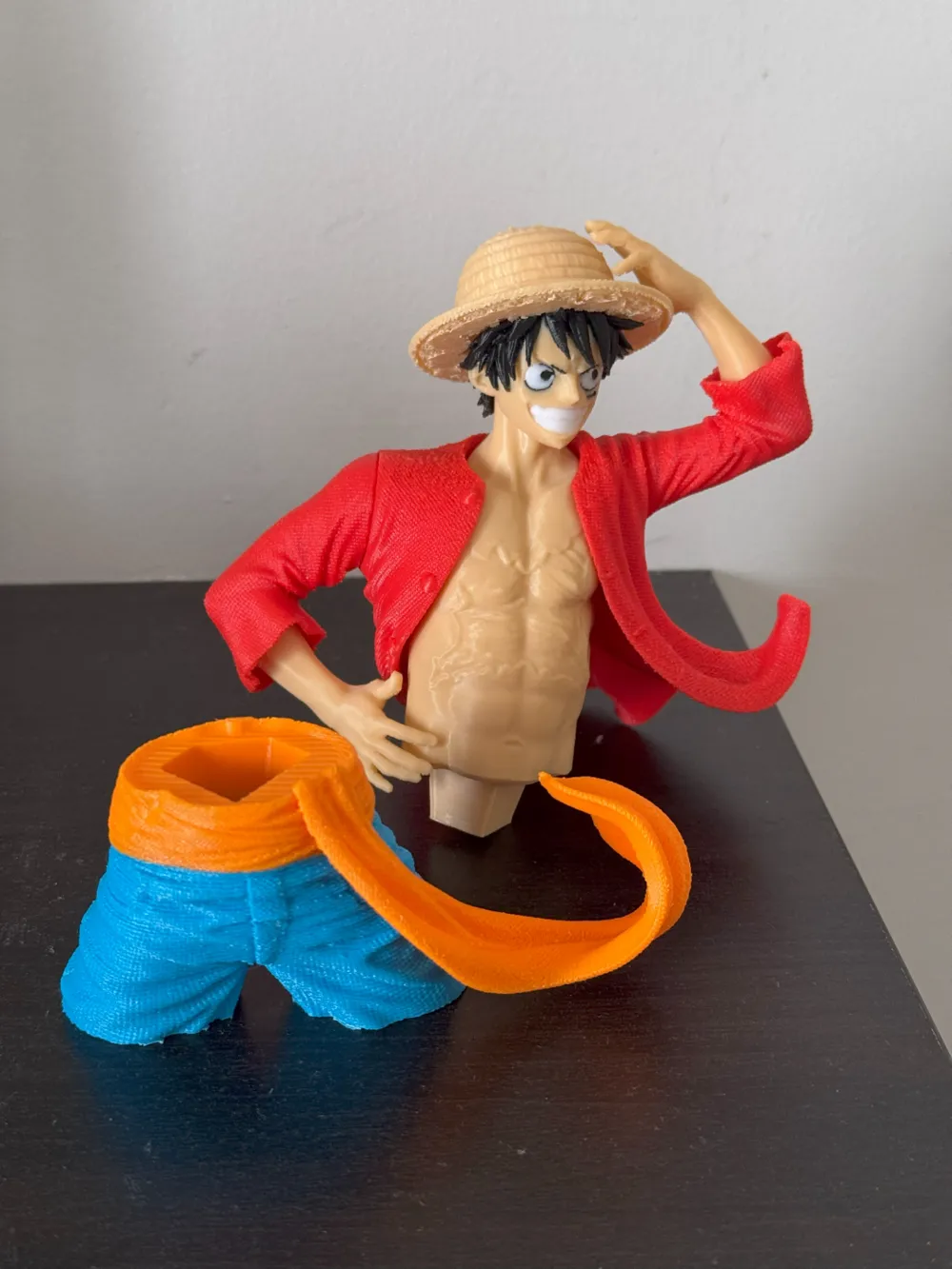Monkey D Luffy Upper Body Figurine by Ultra_violet - MakerWorld