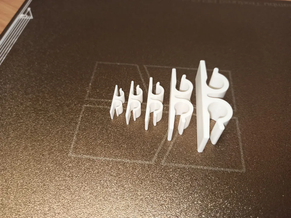 Strong dual cable clips - Free 3D Print Model - MakerWorld