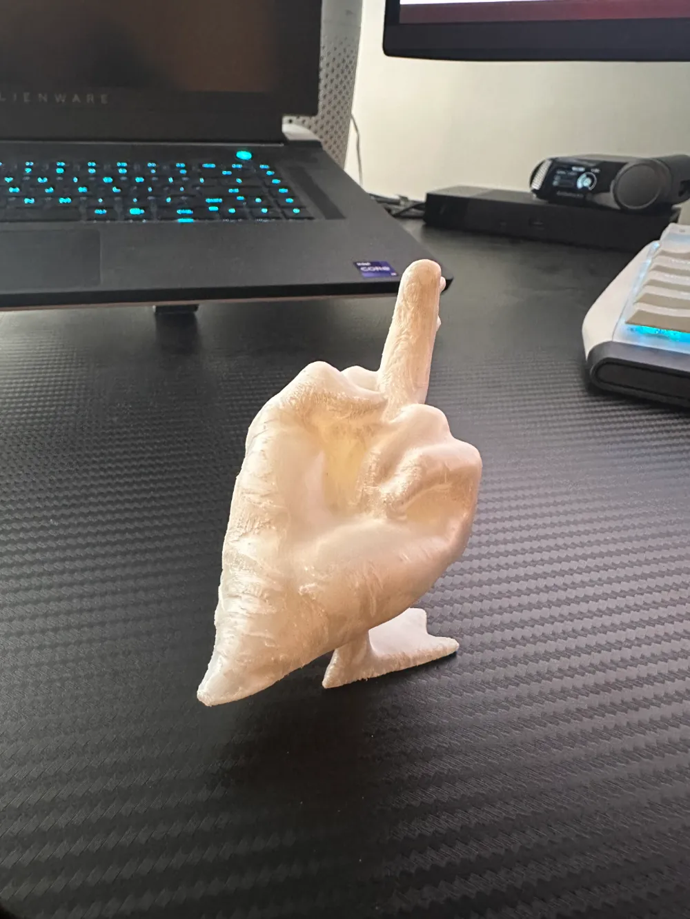 Middle Finger Goose 1.2 Remixed by A_W00DEN_SP00N MakerWorld: Download ...