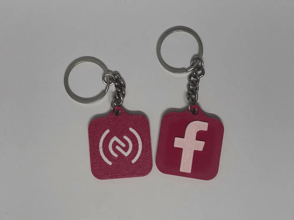 NFC Keychain with Facebook Logo by risi_enma MakerWorld: Download Free ...
