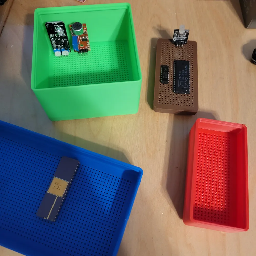 Parametric Gridfinity Electronic Component Holder - Free 3D Print Model ...
