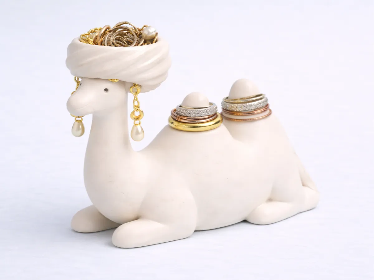 RingooMel - Aesthetic Camel Jewelry Organizer - Free 3D Print Model ...