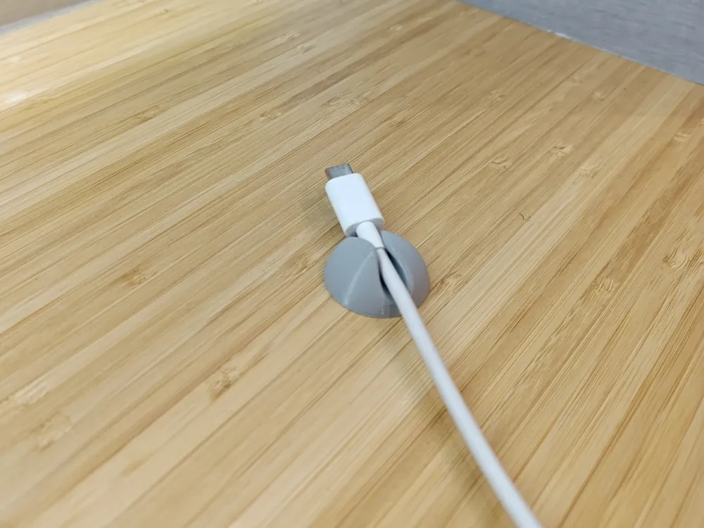 Cable organizer by MagiikDesign - MakerWorld
