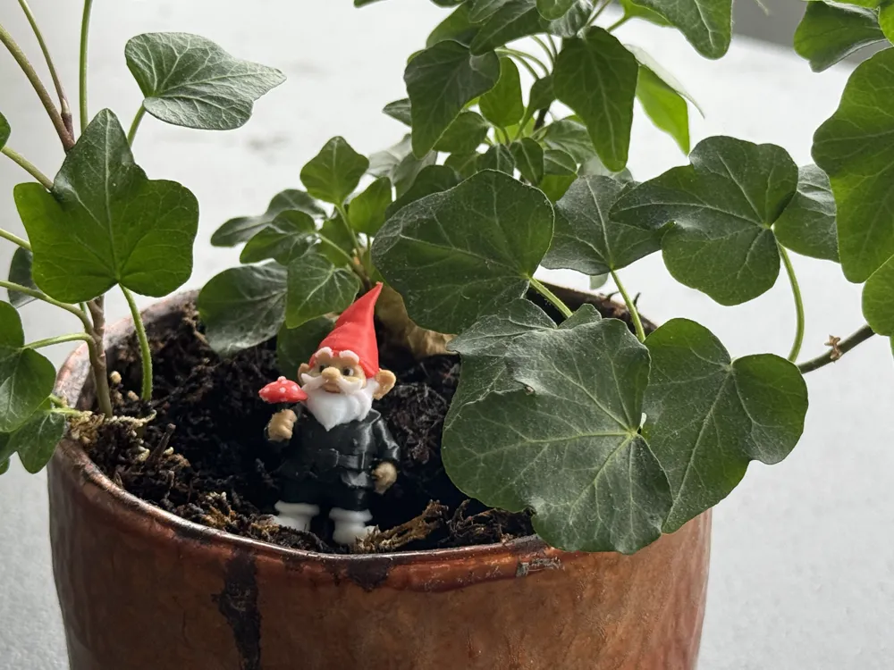Mini Garden Gnome for Planters by popsMakerWorld: Download Free 3D Models