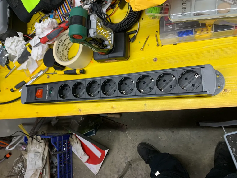 Powerfix-Parkside- LIDL-Multiple-PowerStrip wall by cIPA28 - MakerWorld