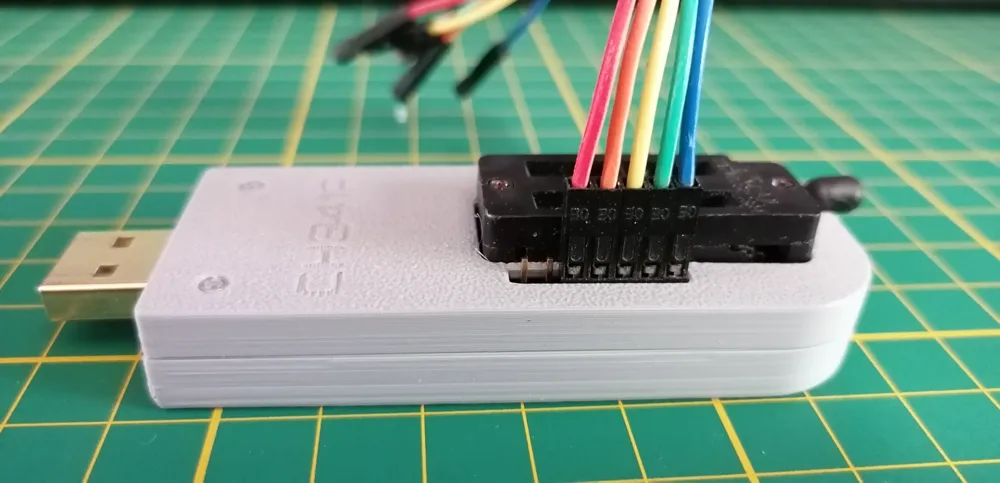 YJ board CH341A Serial/Memory Programmer Enclosure by Lestro MakerWorld ...