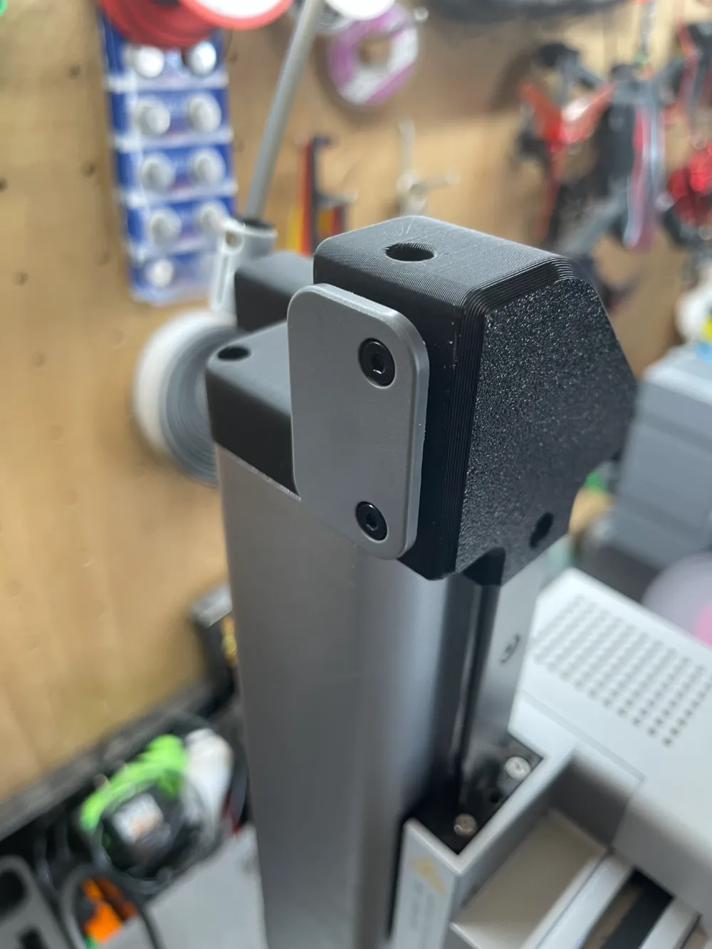 A1 Mini Top Mount Spool Holder by Mr.Fusible MakerWorld: Download Free ...