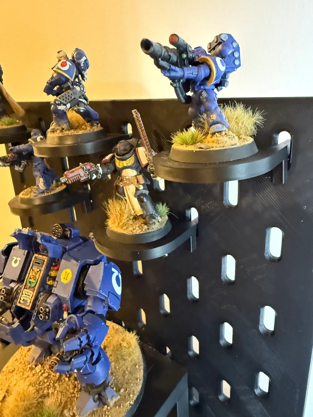 Miniature Figure Display Stands for Ikea Skadis by Hick Willis - MakerWorld