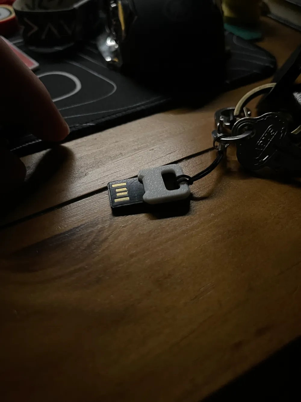 Simple Sandisk USB Replacement Case by CBUILDS072 - MakerWorld