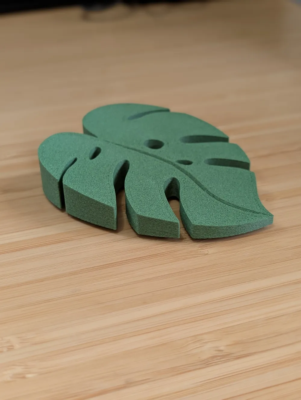 Monstera Leaf Door Stop - Free 3D Print Model - MakerWorld