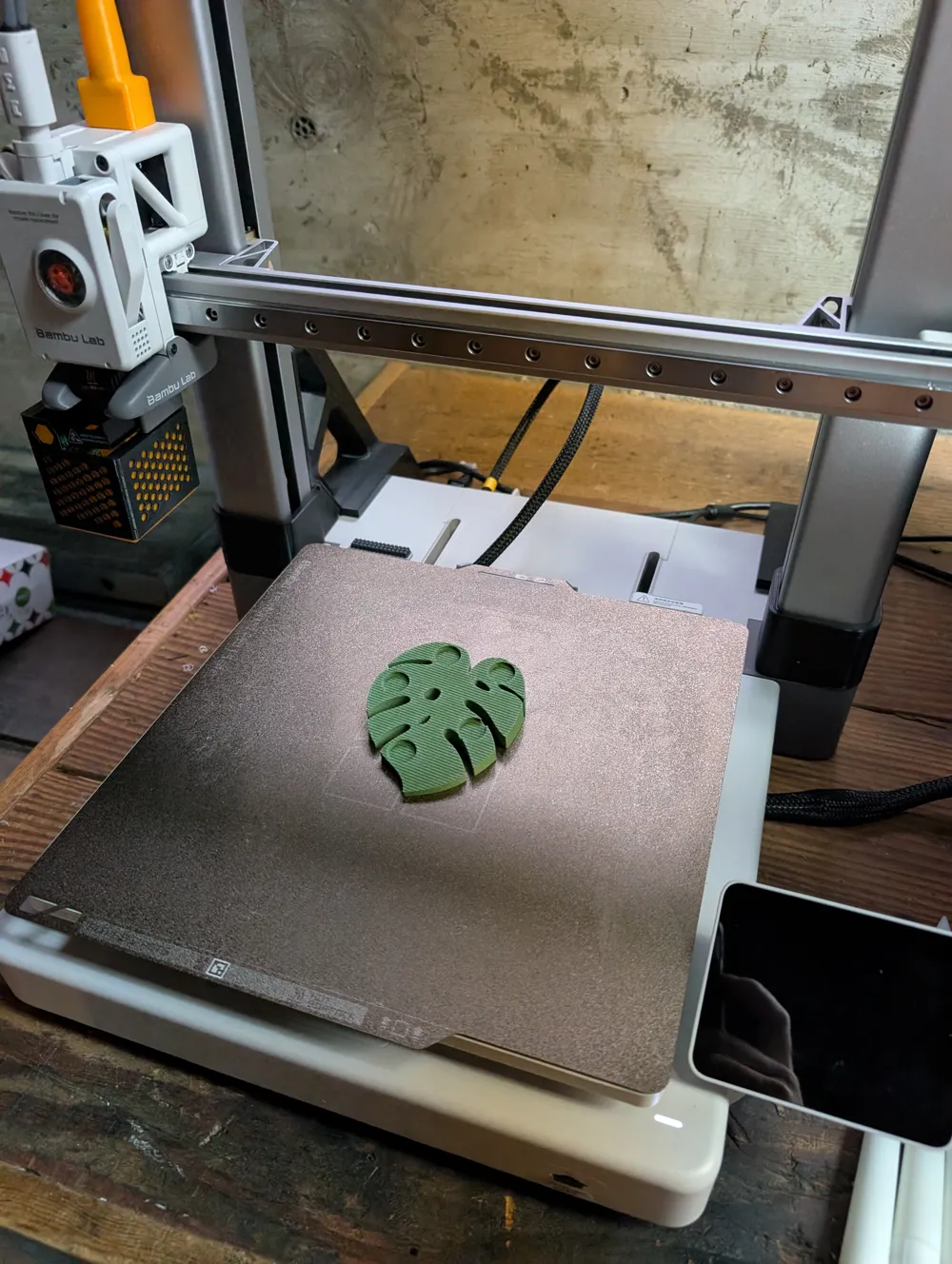 Monstera Leaf Door Stop - Free 3D Print Model - MakerWorld
