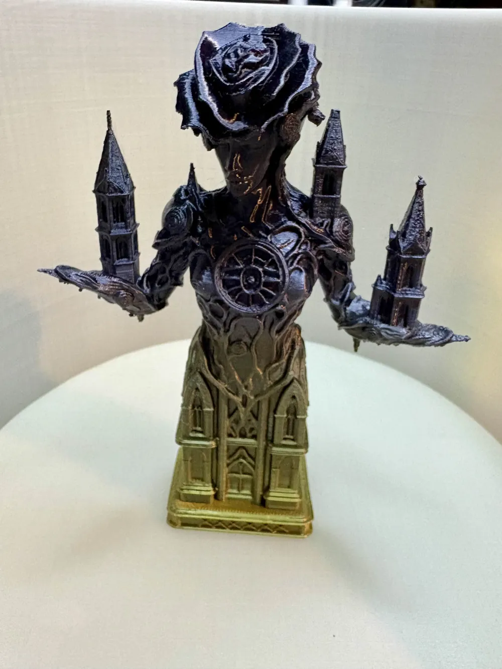 Miss Gothic von Dalren Kaldulren MakerWorld: Kostenlose 3D-Modelle ...