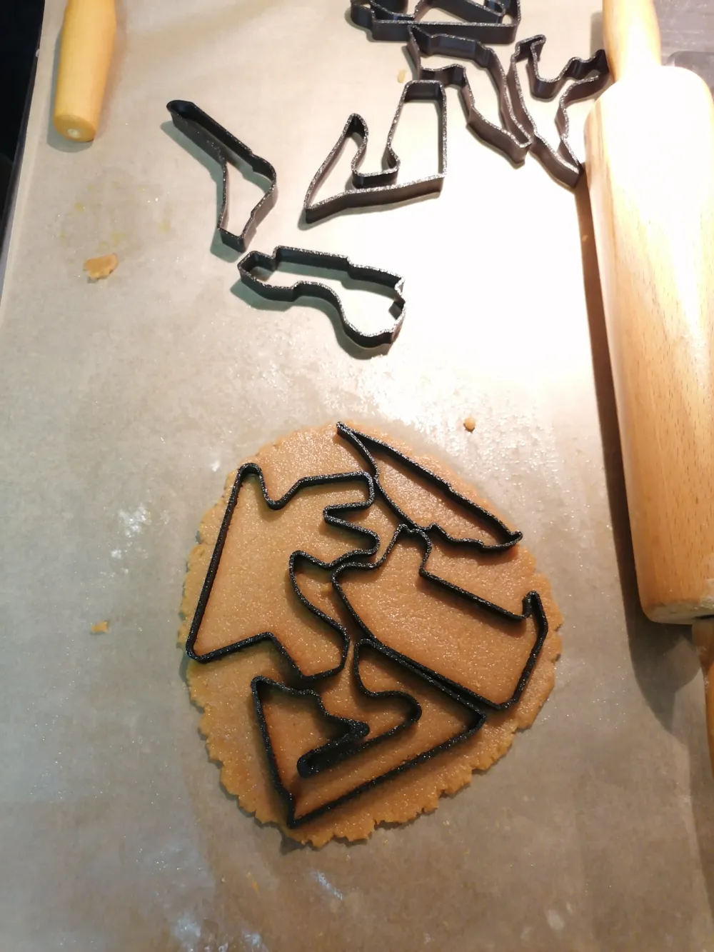 F1 Racetrack Cookie Cutter Collection by Knolle - MakerWorld