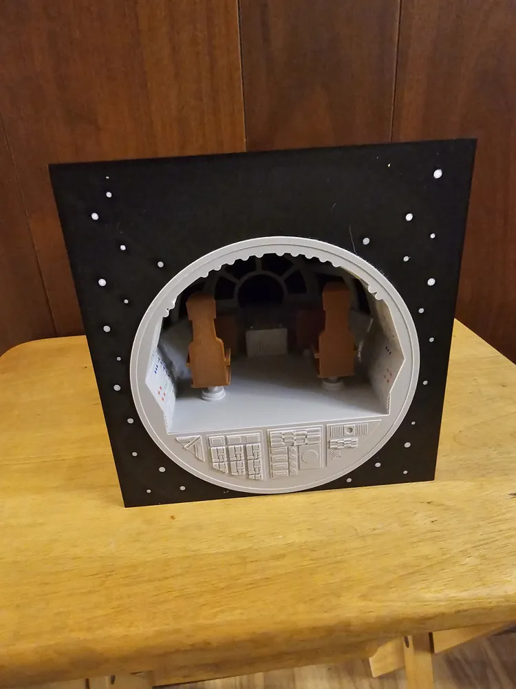 Star Wars Millennium Falcon Book Nook by Ryschweitzer MakerWorld ...