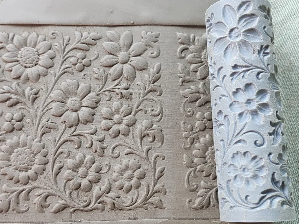 Texture Roller - Victorian Garden - Free 3D Print Model - MakerWorld