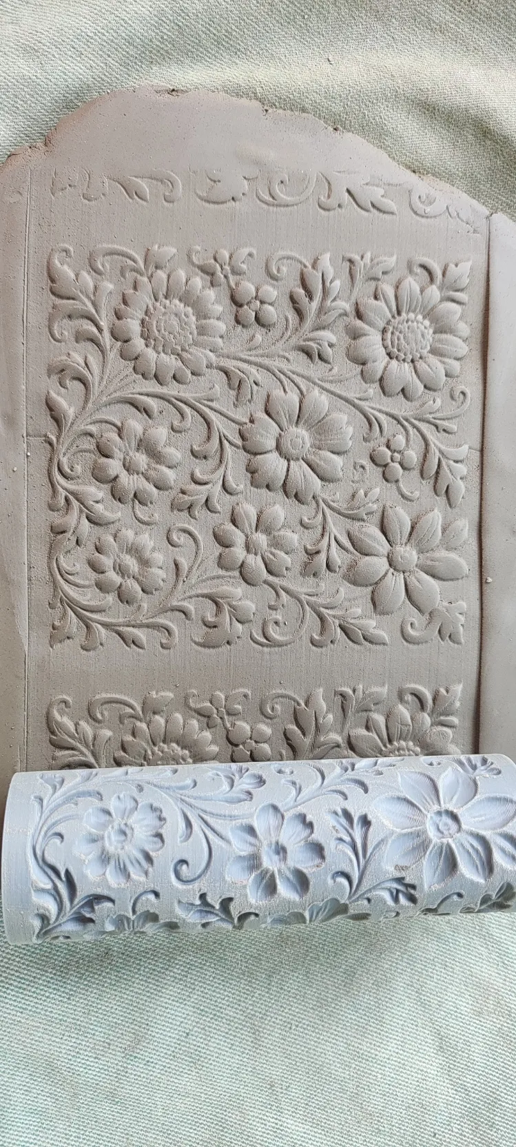 Texture Roller - Victorian Garden by TheBreadman MakerWorld: Download Free 3D Models