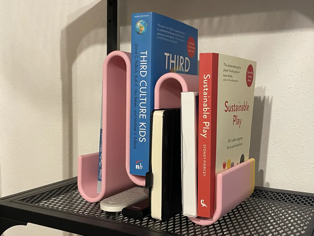 Bookshelf organizer by BITTO7MakerWorld: Download Free 3D Models