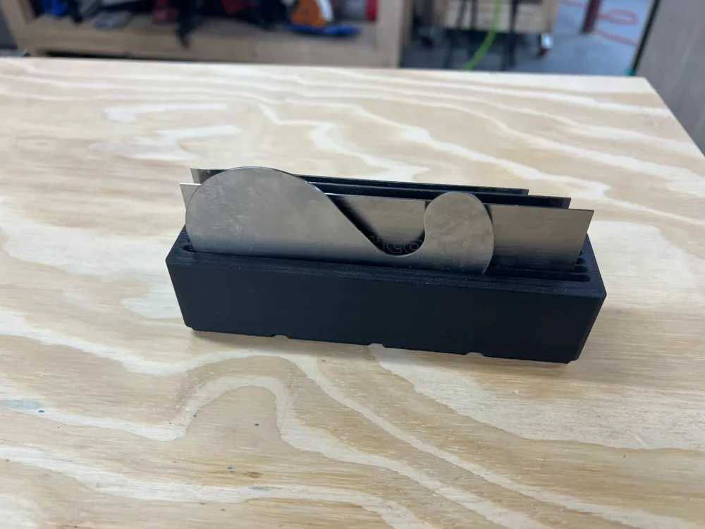 Card Scraper holder for Gridfinity by WoodardWoodcraft - MakerWorld