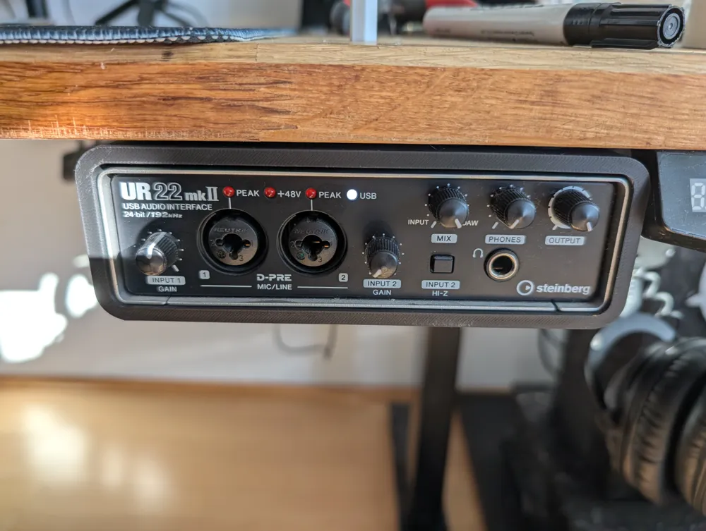 Steinberg UR22mkII under desk mount by user_545461916 - MakerWorld